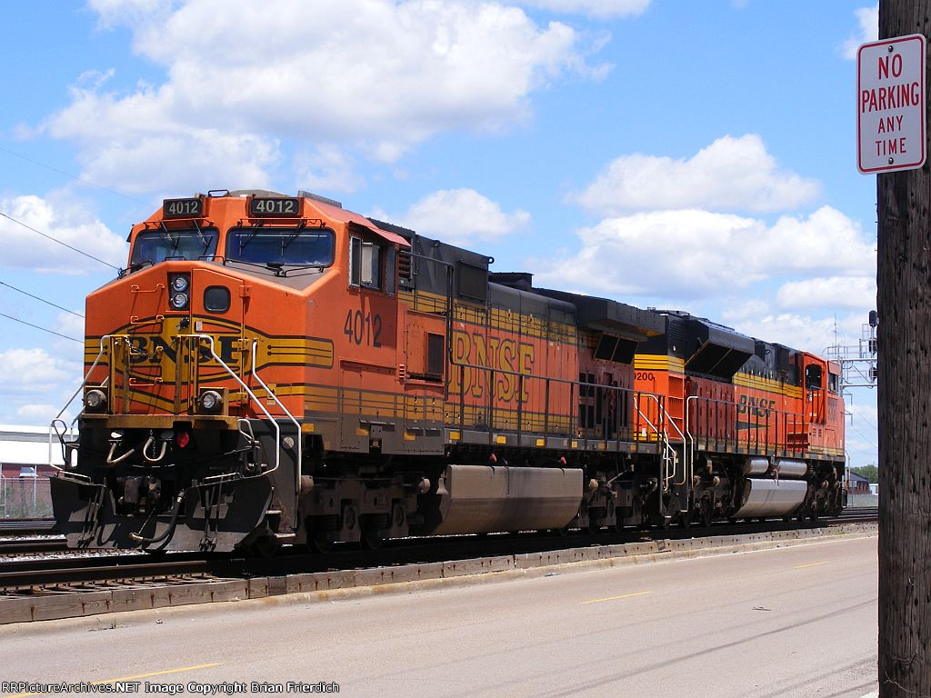 BNSF 4012